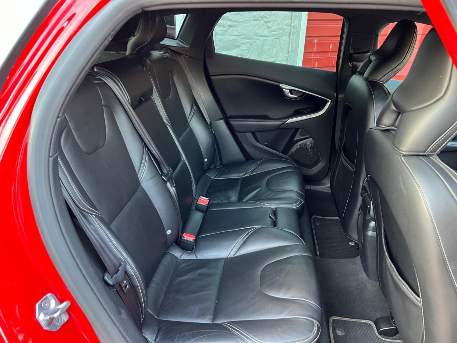 SOLD - Used VOLVO V40 2014 Red in Plymouth, Devon | Plymouth Motor Company